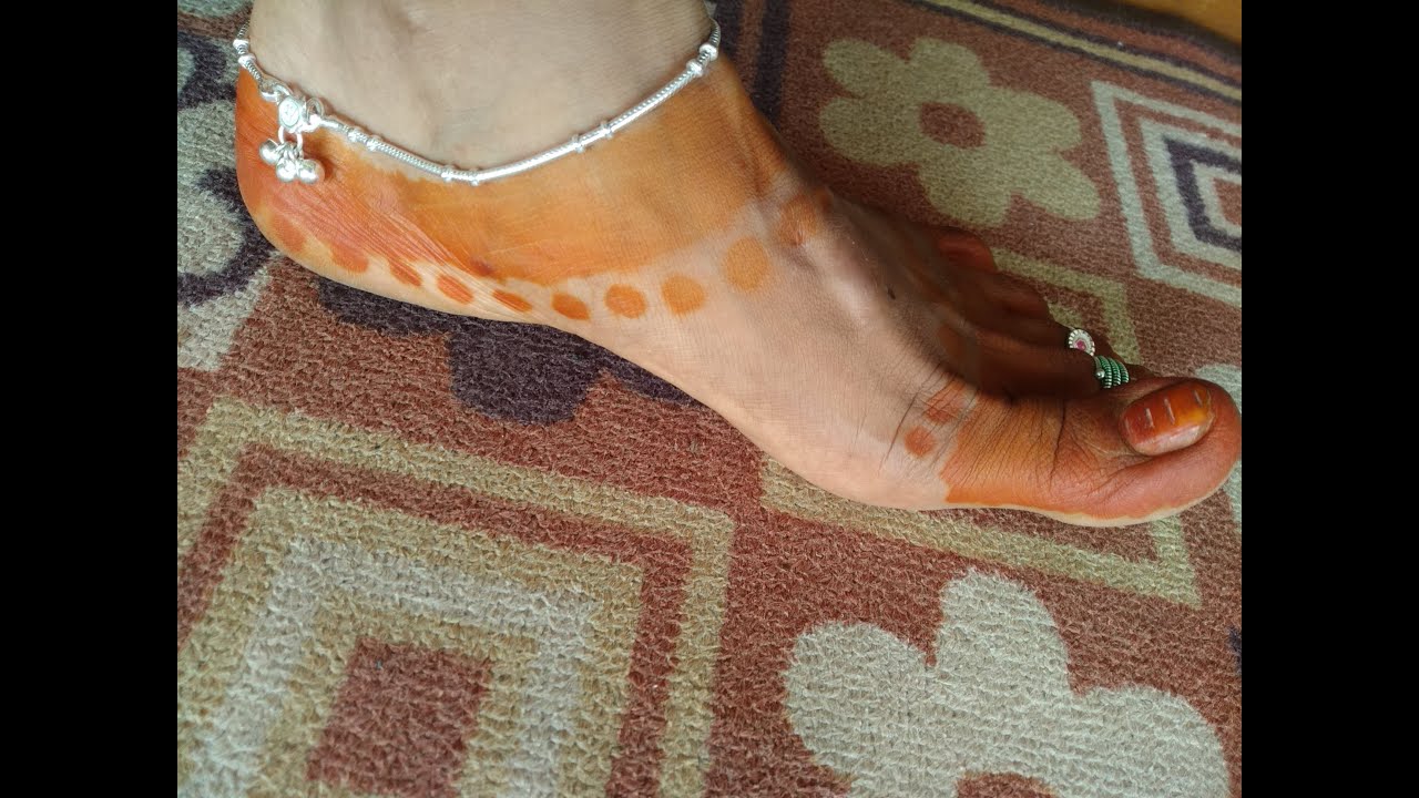 Traditional Legs Maruthani Design - 2 || Gorintaku Design for Legs ...