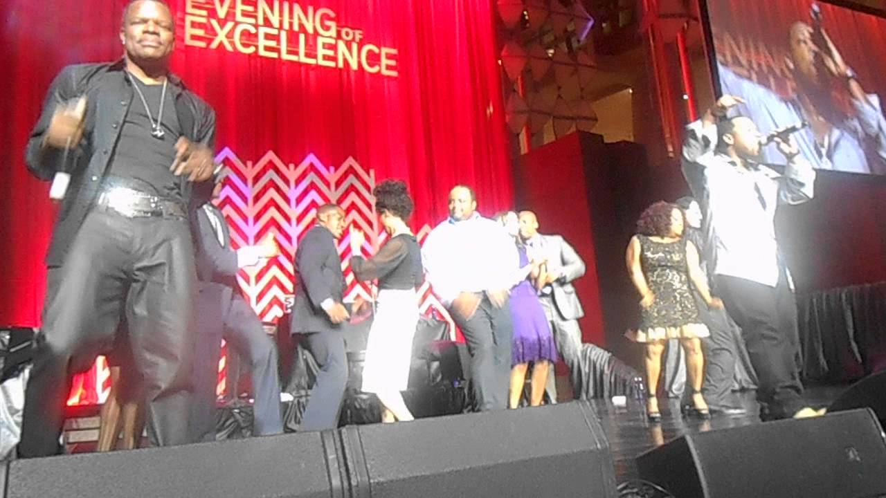 Roland Martin Leads Fellas In Dancing to "Poison" on Stage with Bell ...