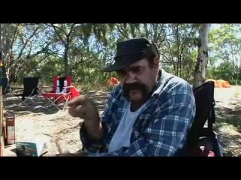 Mark Atkins & The Choir of Didgeridoos - YouTube