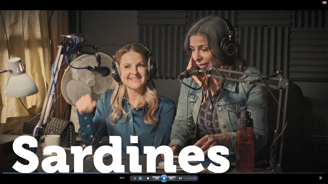 'Going the Distance' - SARA CROWE, SHOBNA GULATI, SARAH HADLAND ...