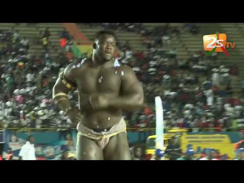 EUMEU SÈNE / BOMBARDIER : LE COMBAT AVEC LA 2STV - ORIGINALEMENT VÔTRE