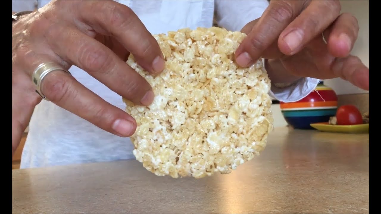 HOW TO MAKE 1 RICE KRISPIES TREAT! SINGLE SERVING RICE KRISPIES TREAT ...