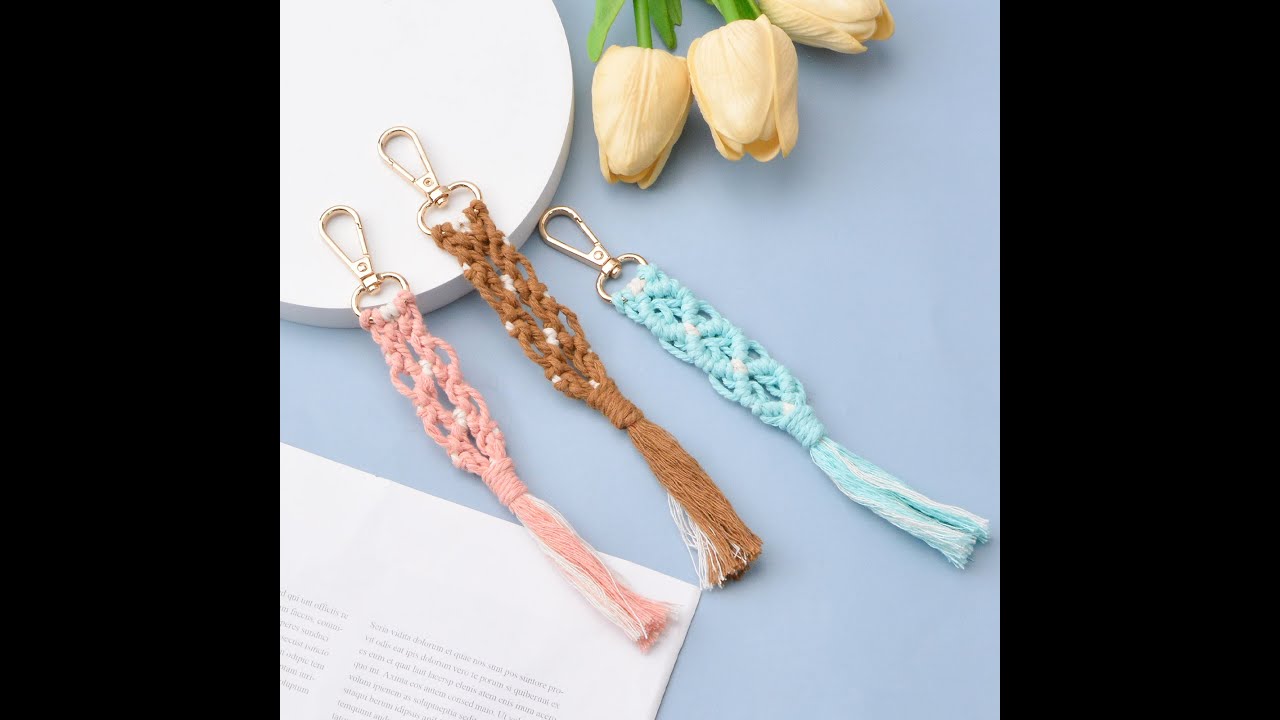 DIY Rhombic knot Weaving Keychain - YouTube