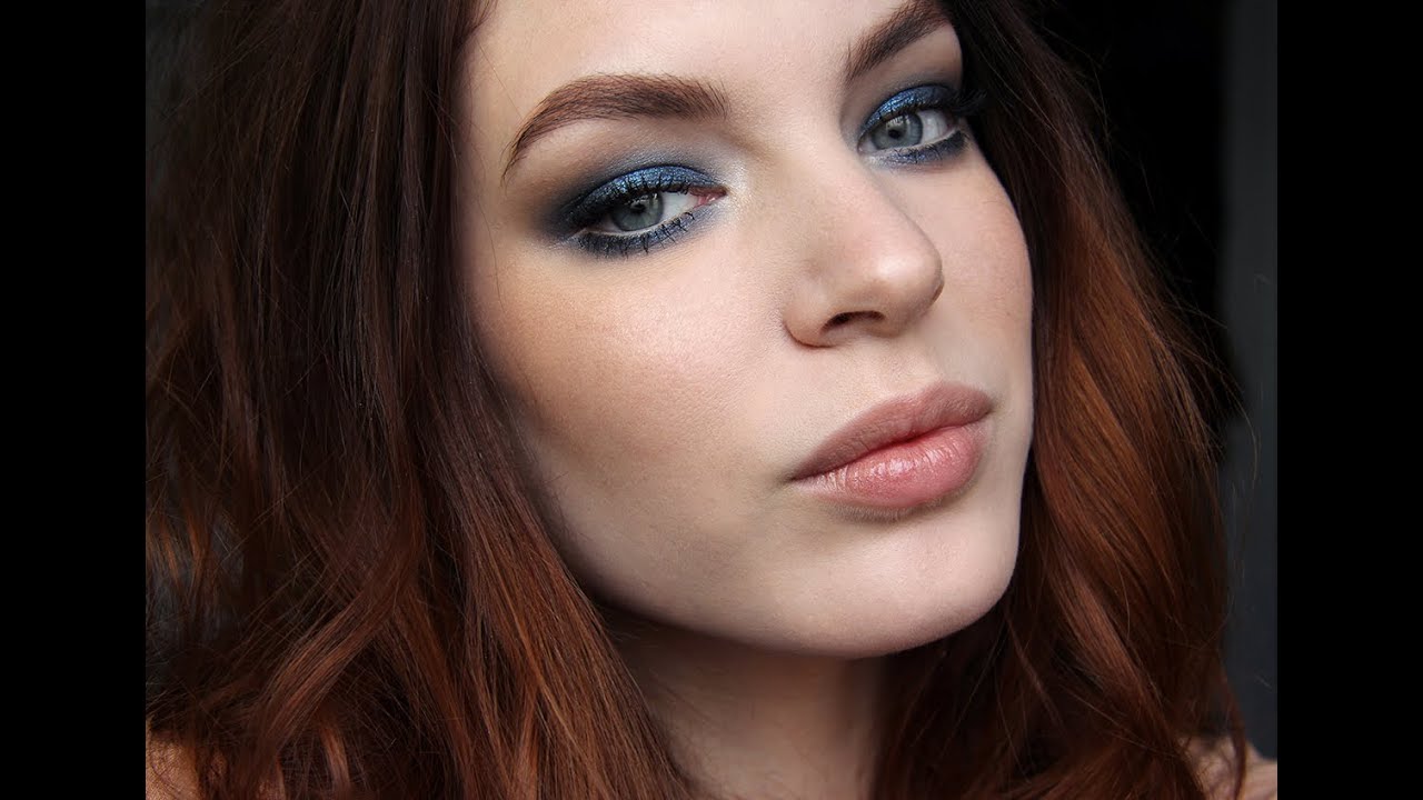 Midnight Blue Smokey Eye