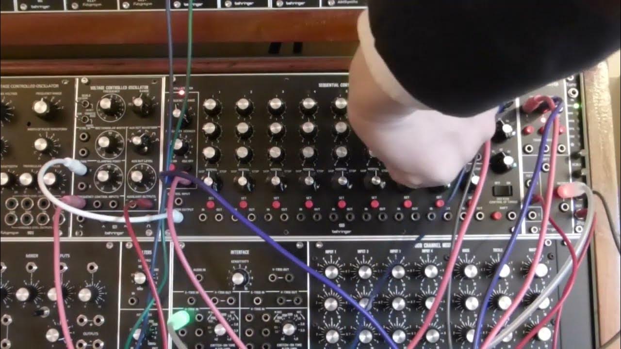 Ratcheting the Behringer 960 Sequencer - YouTube