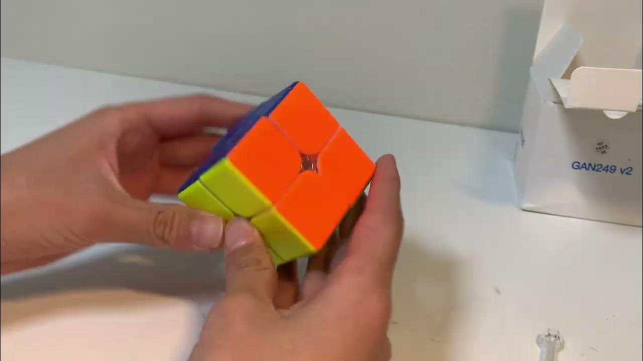 GAN 249 v2 2x2x2 - YouTube