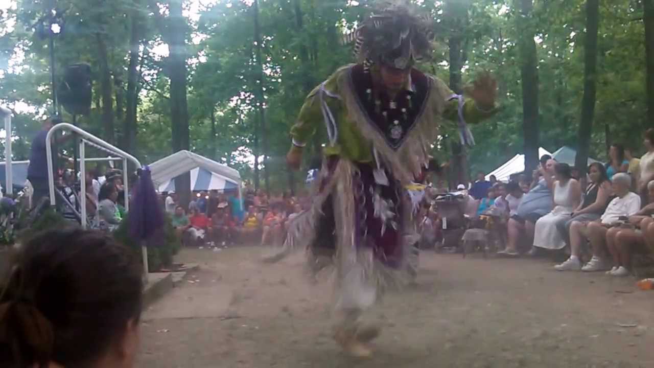 Men's Smoke Dance 2 - YouTube