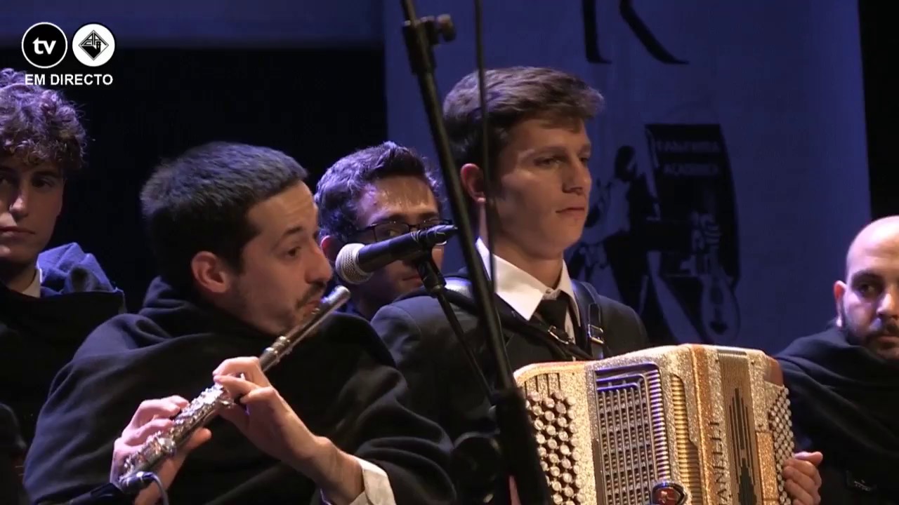 Ana Maria - FAN-Farra Académica de Coimbra - YouTube