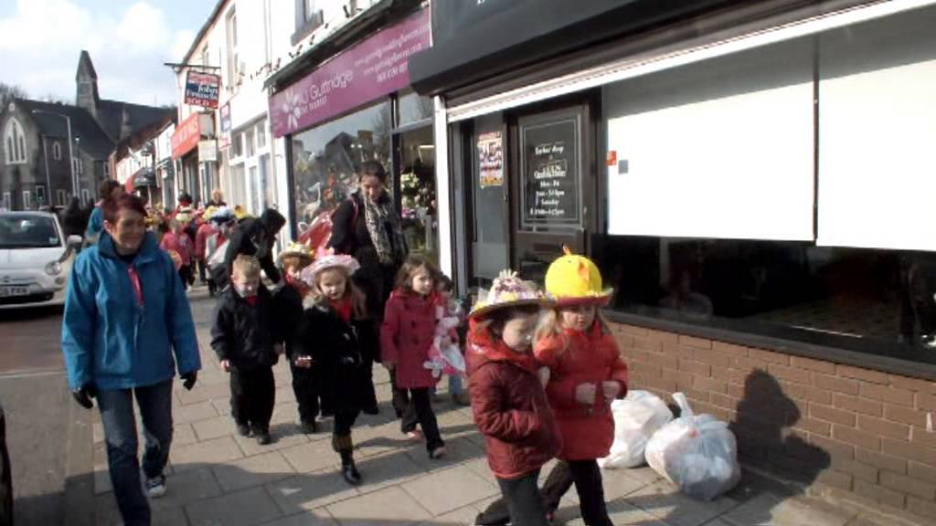 Easter Parade Pentre'r Graig Morriston 27th March 2013 - YouTube