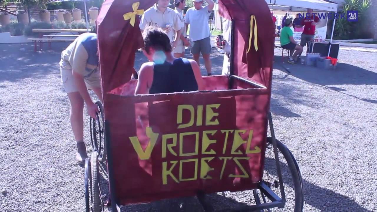 Kaskarre, stof en sweet vir goeie doel - YouTube