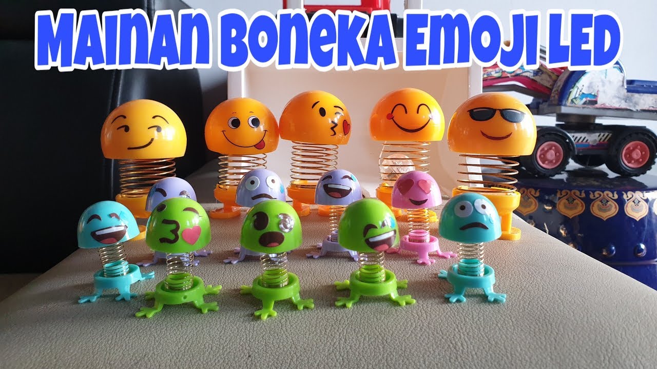 Mainan boneka Emoji LED - YouTube