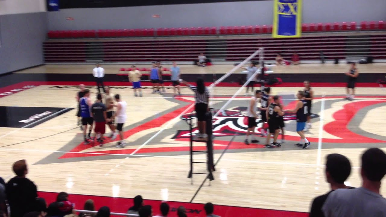 CSUN Intramural Mens Volleyball - YouTube