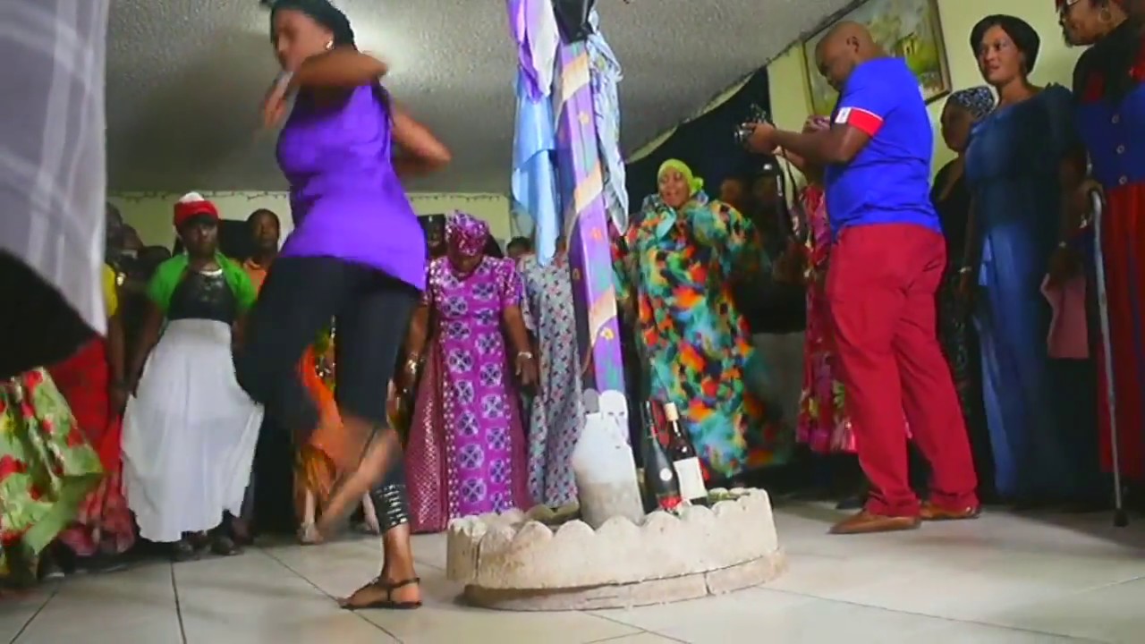 Manbo Vivi - Brav Gede (Day 3) - YouTube