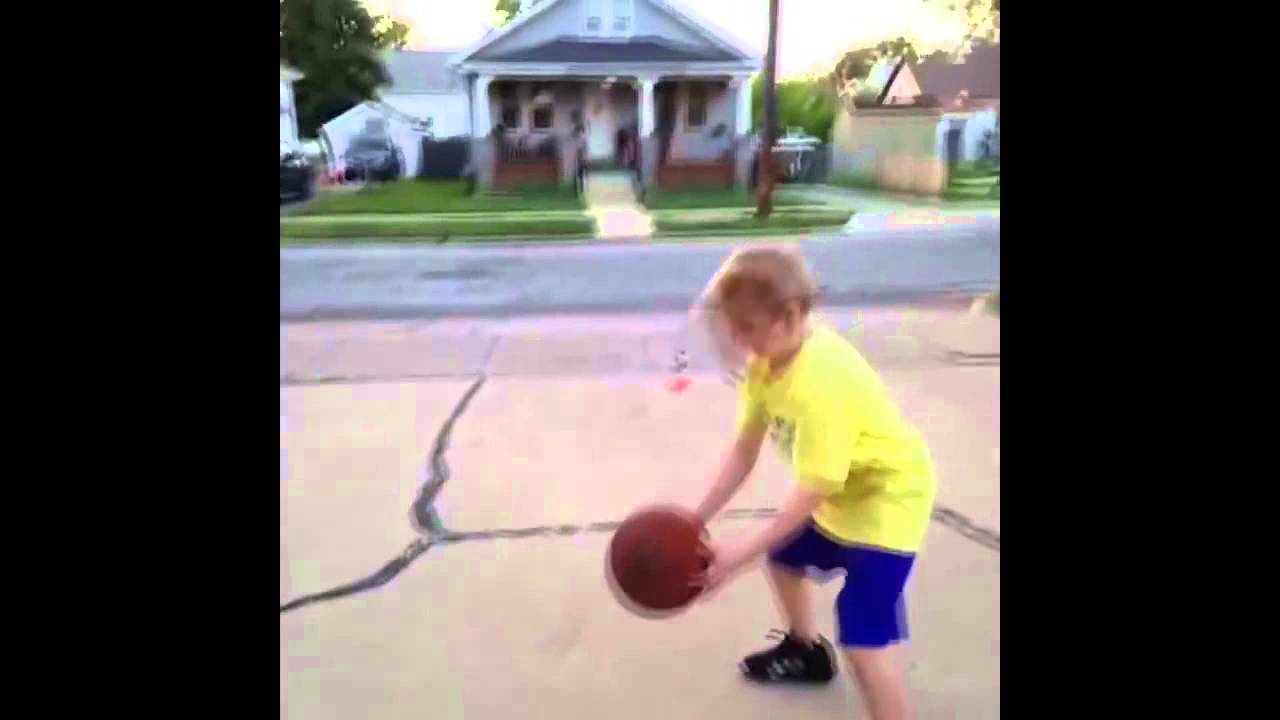 Wtf Kid xD - YouTube