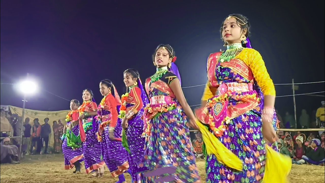 নতুন ড্রেস নতুন ছন্দে দূর্দান্ত নাচ করলো || Sonali mahato Chou nach ...