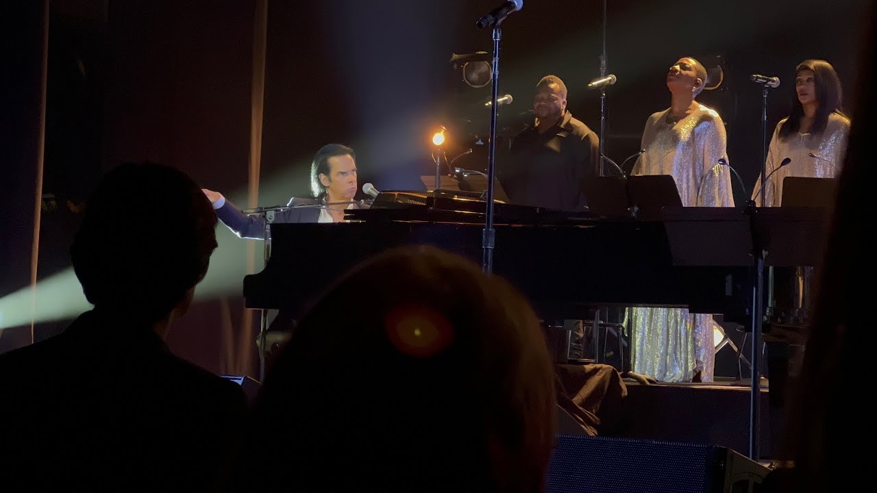 Nick Cave & Warren Ellis "Night Raid" @ The Orpheum Theatre Los Angeles ...