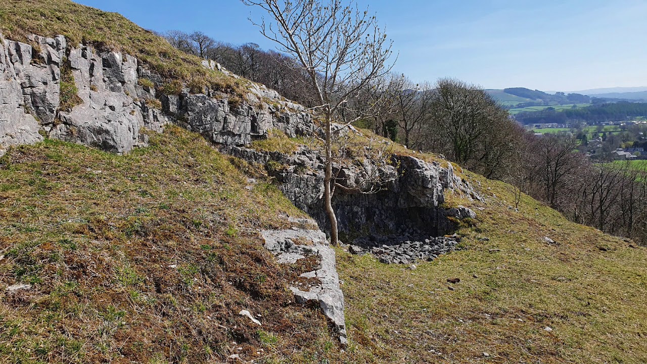 Giggleswick Scar - A Springtime Circular Walk from Settle - YouTube