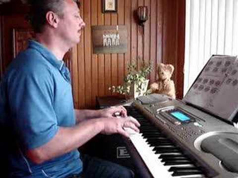 keyboardclub-luc Julio Iglesias - Abrazame - YouTube