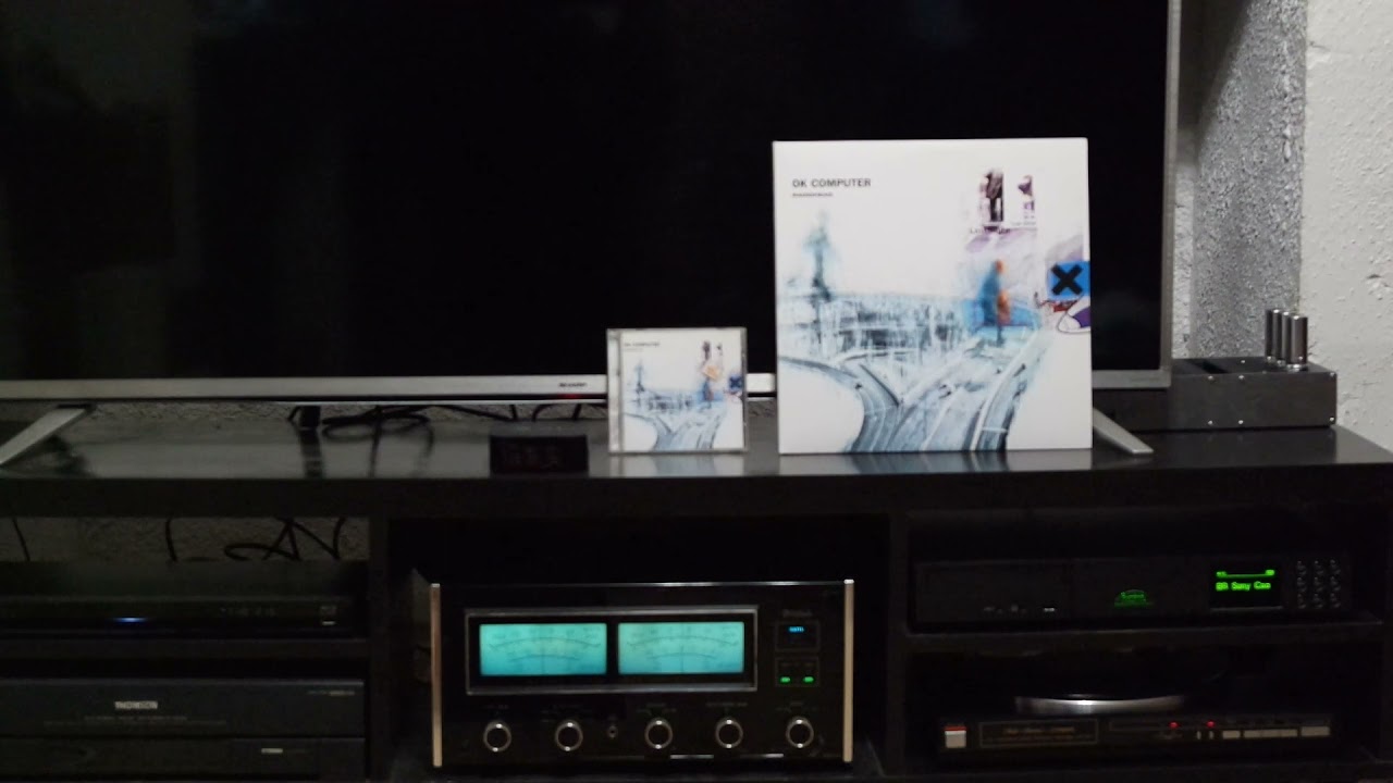 CD vs Vinyl direct sound compare - YouTube