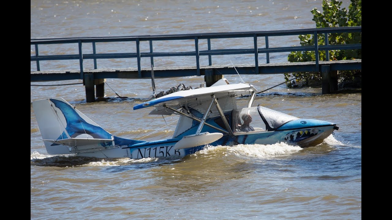 Splash In 2017 (Intrepid Seaplane Pilots) - YouTube