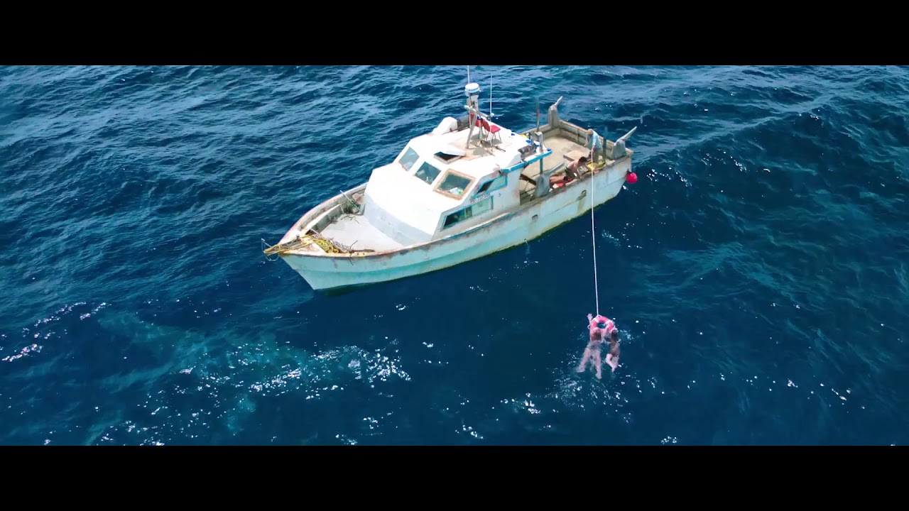 47 Meters Down: Uncaged - YouTube