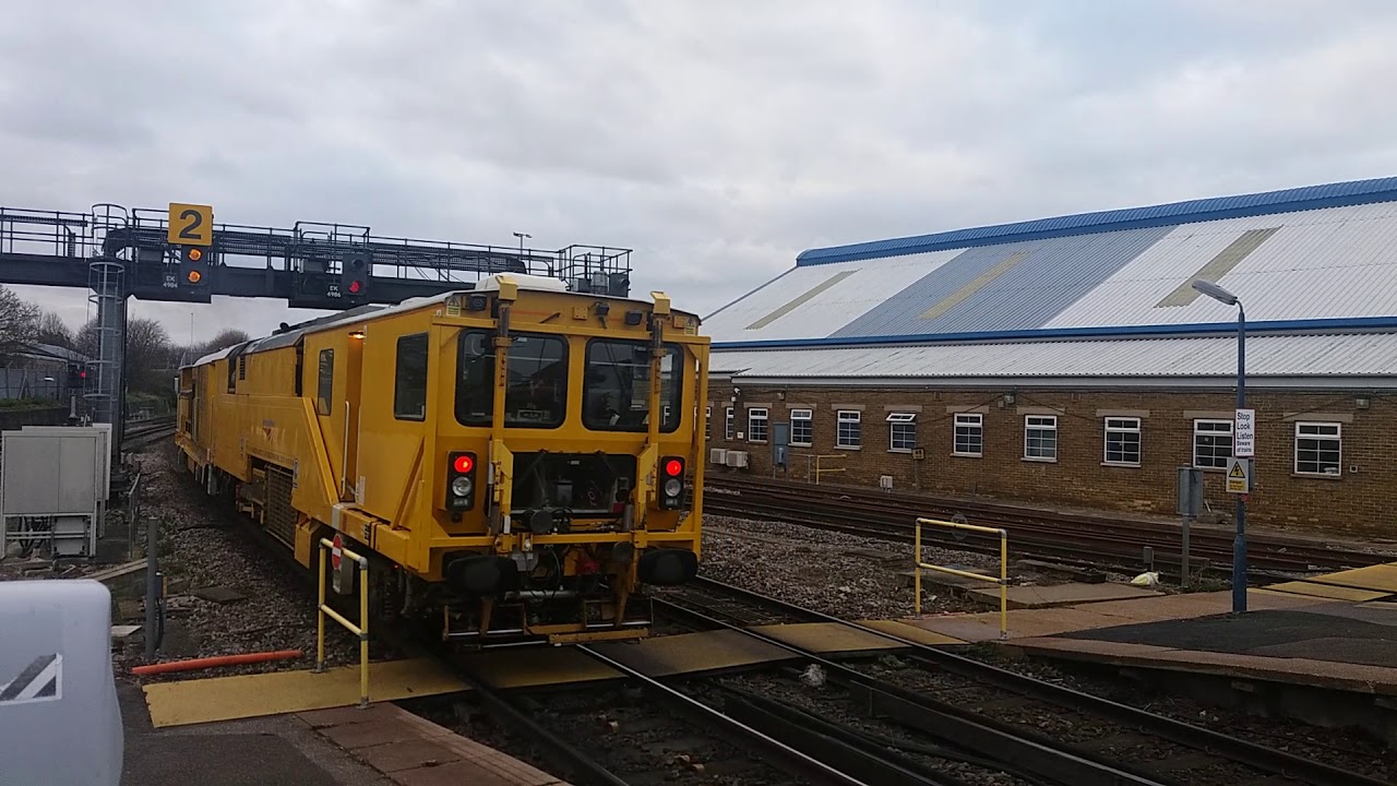 NETWORK RAIL STONEBLOWER RETURNING TO RAMSGATE - YouTube