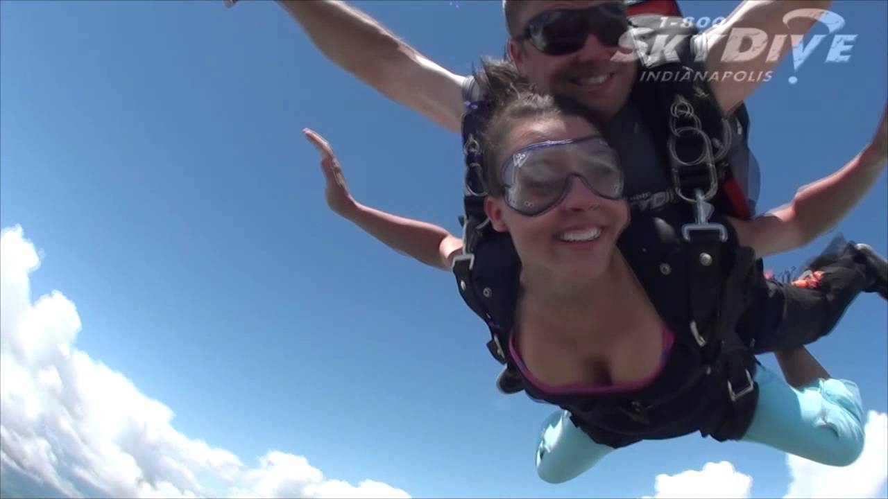 Amanda Jordans Tandem Skydive Youtube