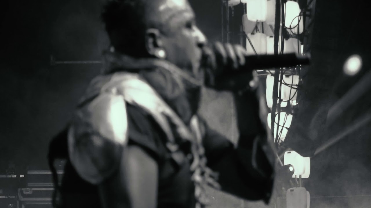 Hocico - I Abomination - Live at M'era Luna - 2018 - YouTube