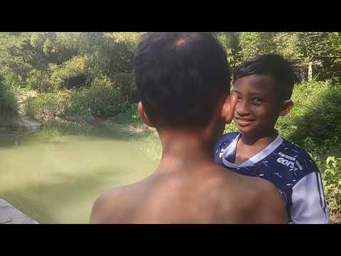Adek mancing neng kali