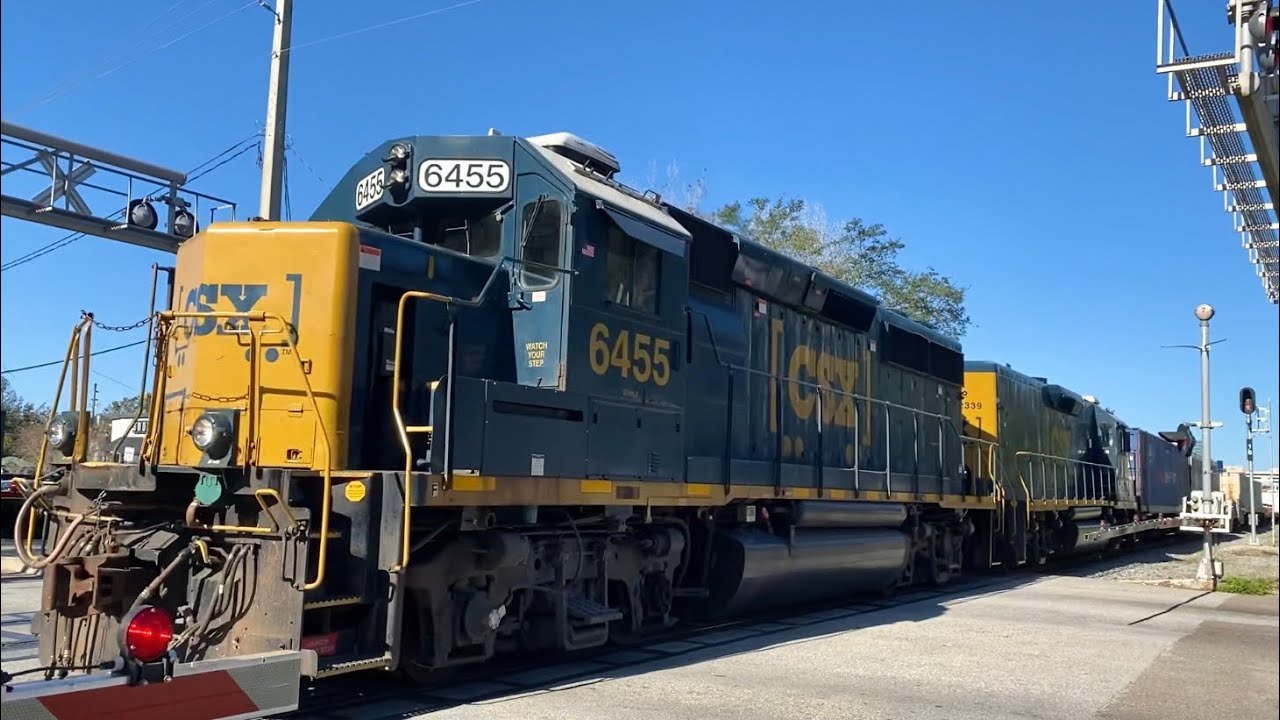 CSX EMD Road Slug Set 6455/2339 Leads L760-18 - YouTube