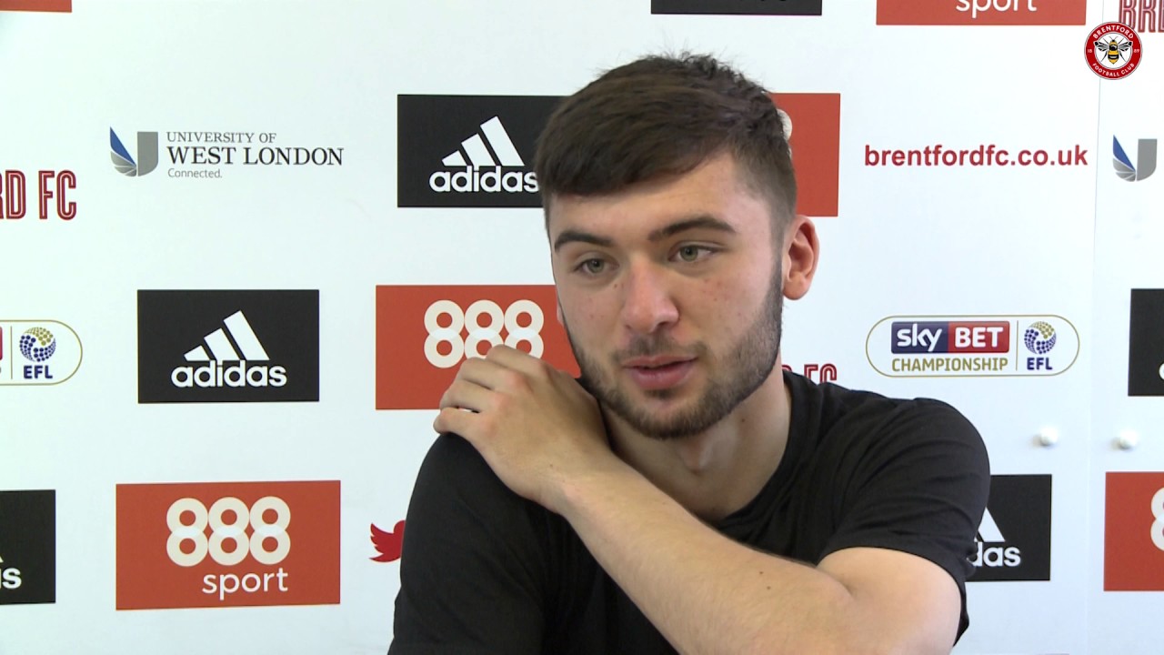 Reece Cole looks ahead to Manchester City clash - YouTube