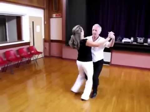 Phillyrea Foxtrot Sequence Dance - YouTube