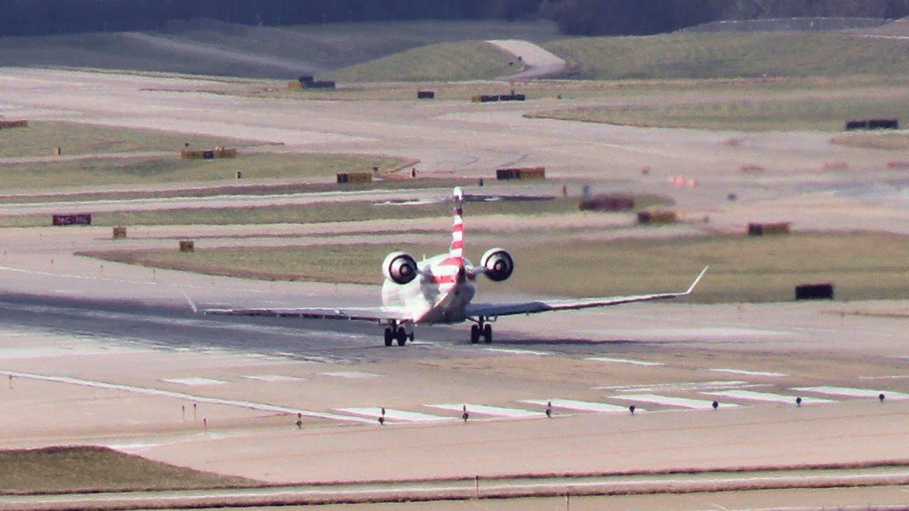 DO THEY NEED MORE PRACTICE? American CRJ Departs Cincinnati Runway 27 ...