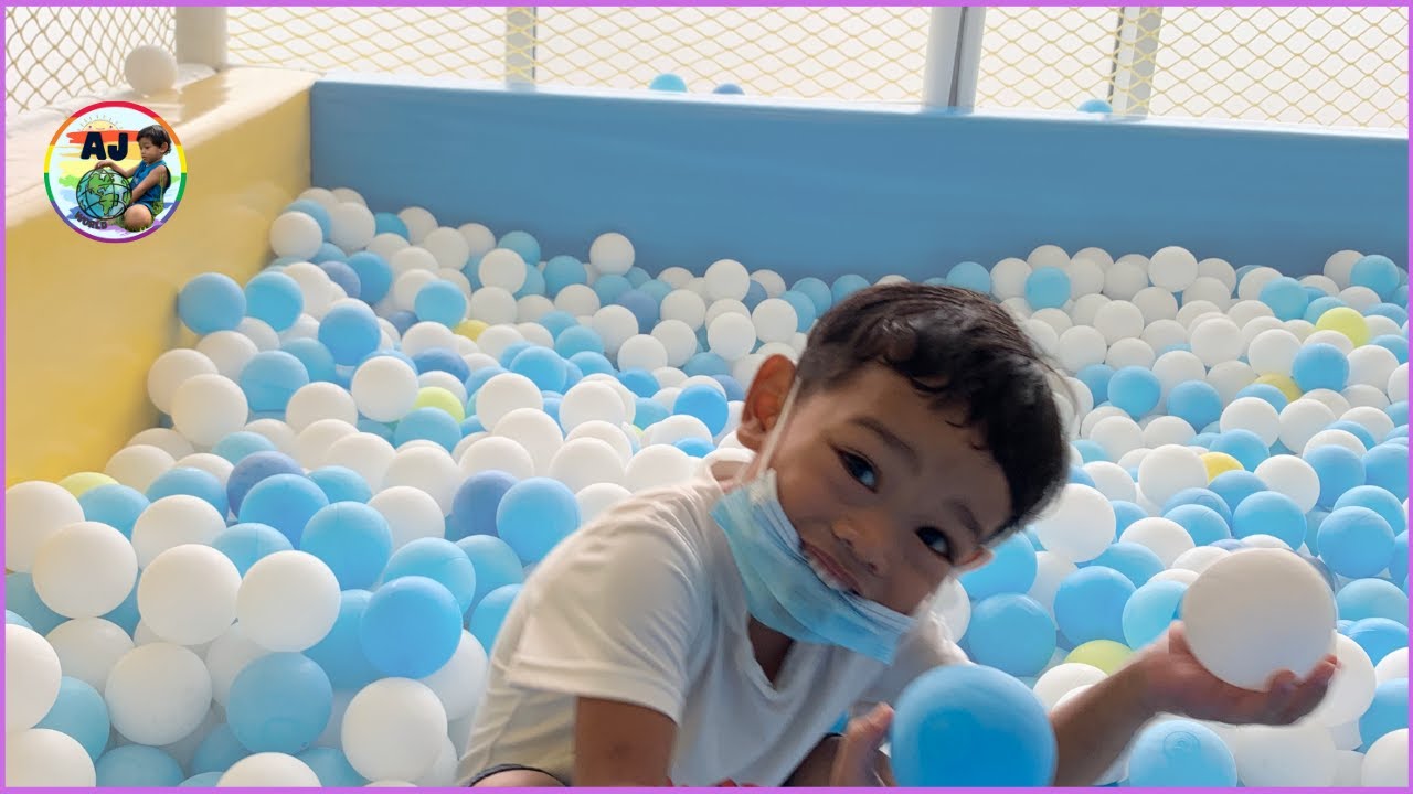 AJ playing at Indoor playground part 1 - lets play with AJ ( kidzooona ...