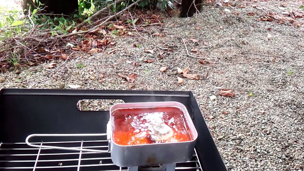 Cooking with hexy burner - YouTube