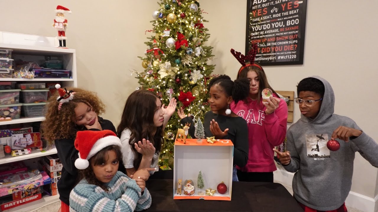 MATCHING ITEM CHALLENGE ~ Christmas Edition 🤪😂🎯 - YouTube