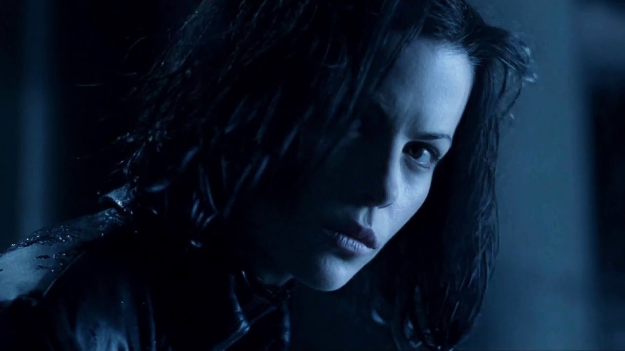 Underworld (2003) | Opening Scene | 4K - YouTube