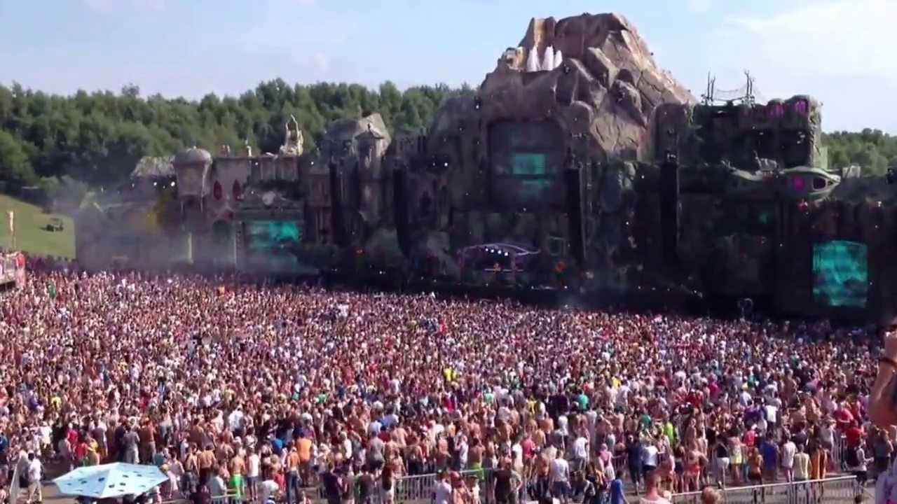Tomorrowland 2013 mainstage - YouTube