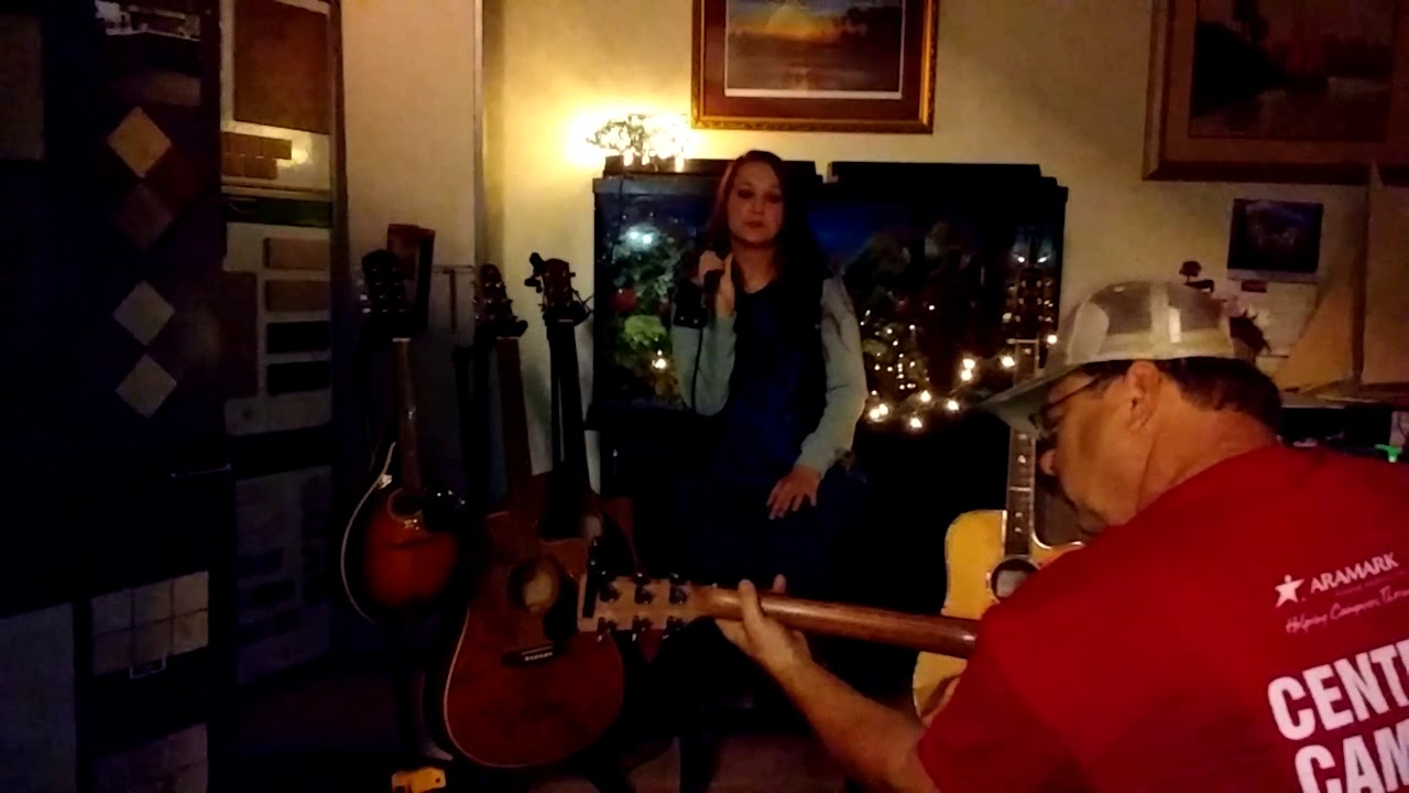 My daughter Krystal Tennille Jones singing a cover of Miranda Lamberts ...