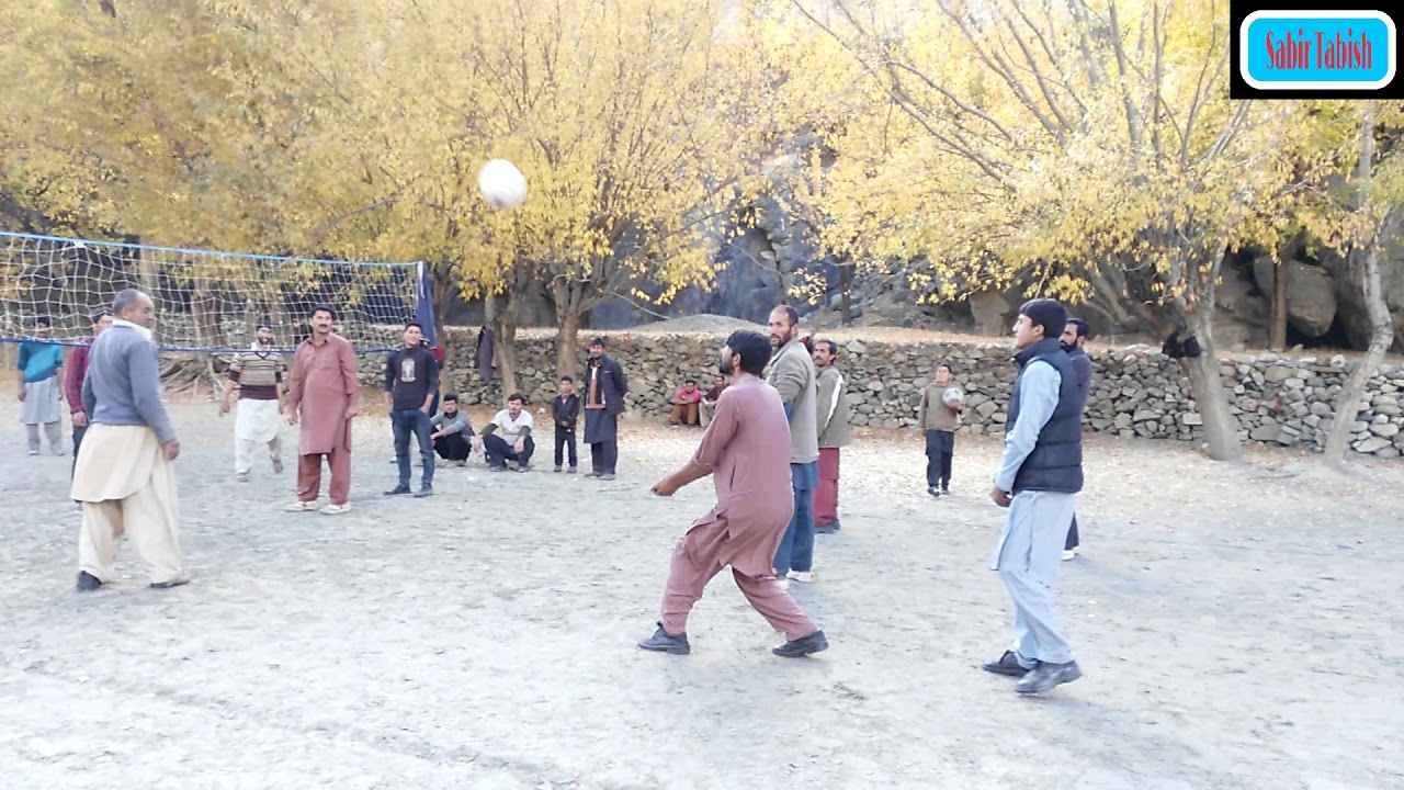 Playing Valley ball at Narbail Studium Tarkati Kharmang - YouTube