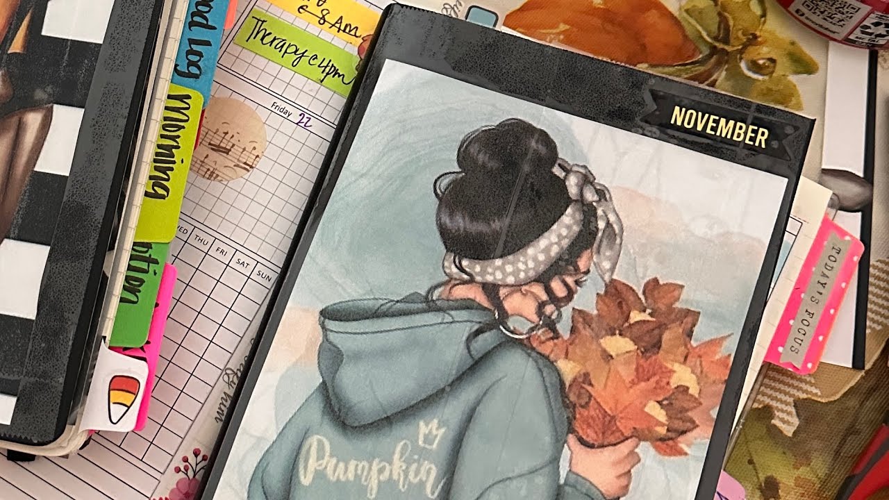 November 2023 Bullet Journal - Standard Size #moleskine - YouTube