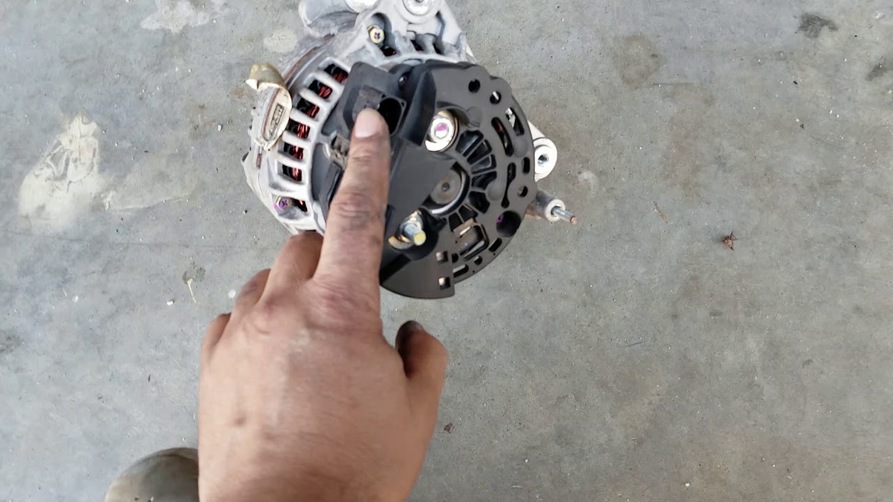 2004 VW MKIV R32 Alternator replacement - YouTube