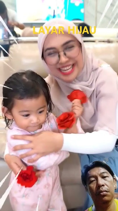 Moana Romantis Banget Sama Bu Icis - YouTube