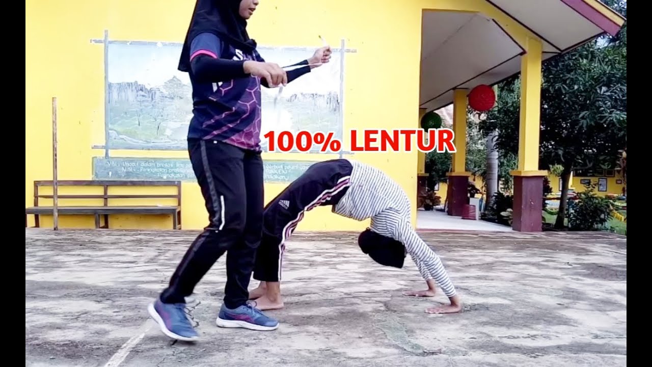 Kelentukan/Flexibility (Cium Lutut, Kayang, Split) - YouTube