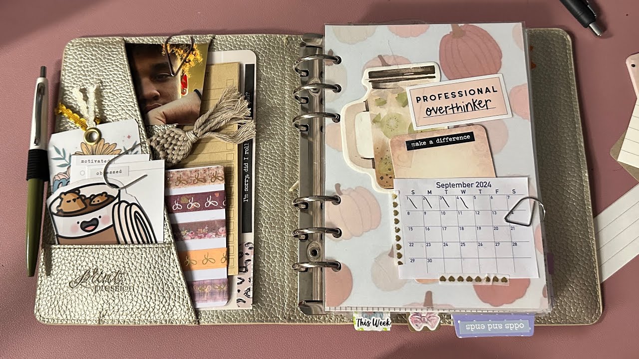 Personal Wide Ring Planner - YouTube