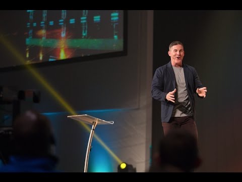 Christmas 2016: "A Change of Plans" with Craig Groeschel - Life.Church ...