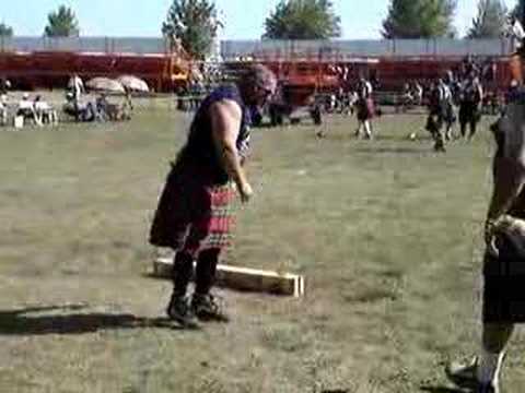 Anthony Lordi throwing a 28-pound stone - YouTube