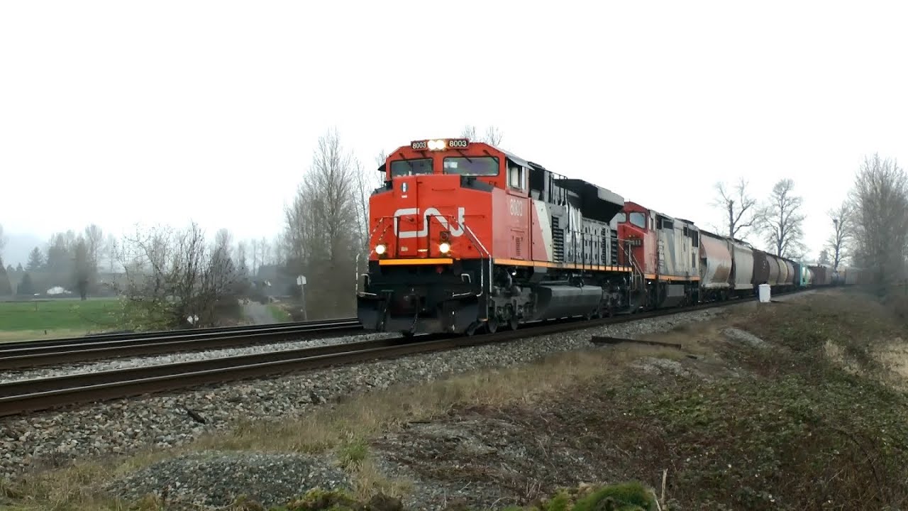 Nice Horn! CN SD70M-2 8003 at Matsqui, BC + IC Blue Devil + More (13-03 ...