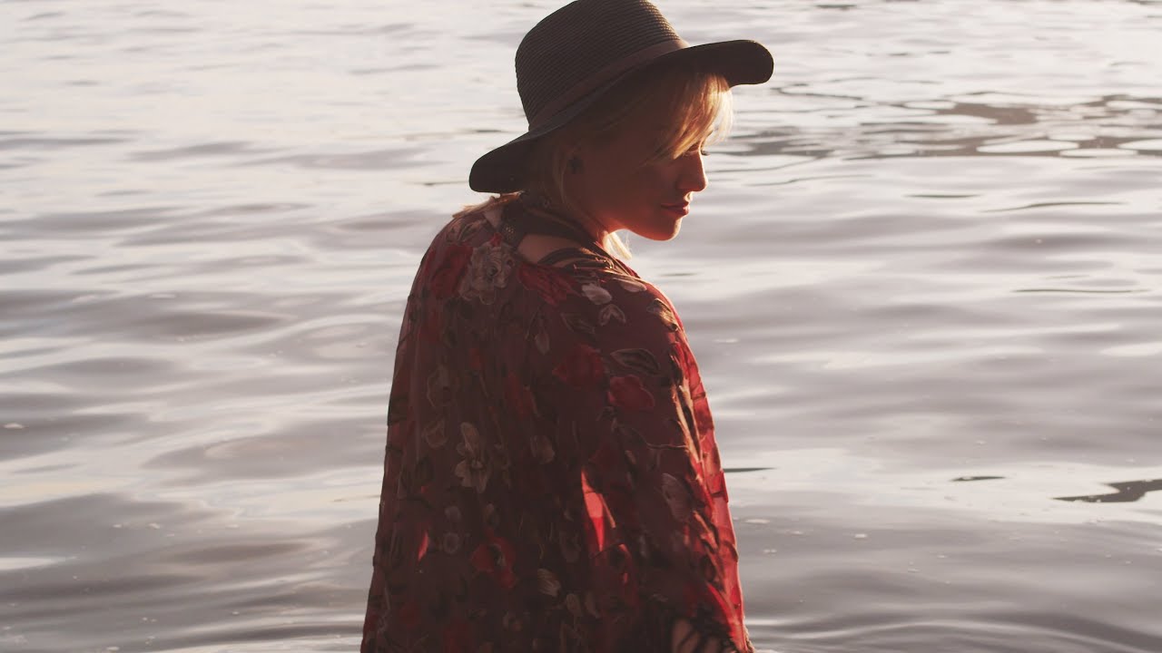 Shylo Sharity - Mellow (Official Music Video) - YouTube