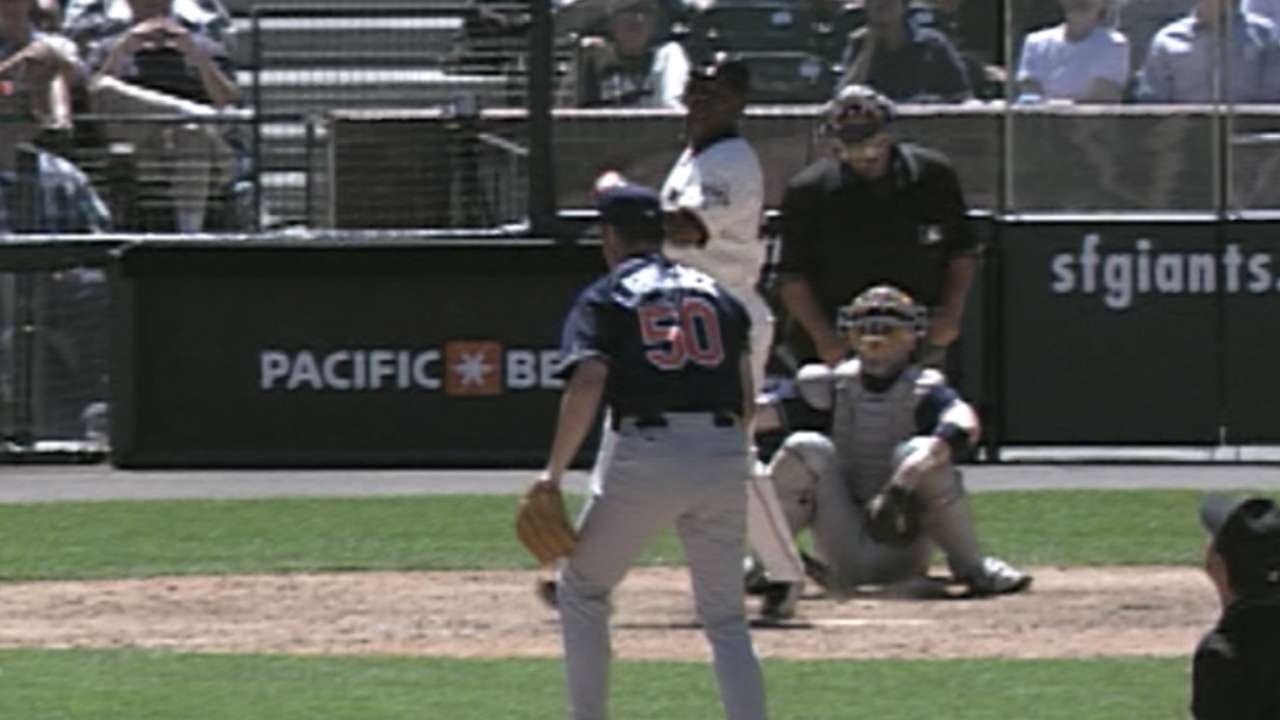 SD@SF: Bonds hits tape-measure homer to center - YouTube